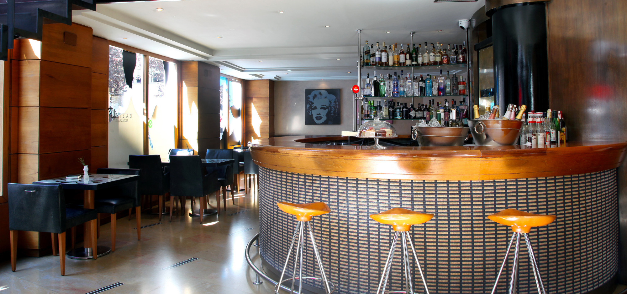 East 47 Restaurant and Bar | 5* Villa Real Hotel Madrid | OFFICIAL WEBSITE